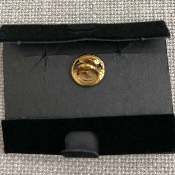 Avon | Jewelry | Vintage Y2k Avon For Ballou Regd 3 Years Pin Nwt ...